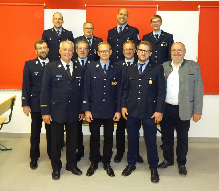 Unsere Vorstandschaft – FFW Langenhettenbach